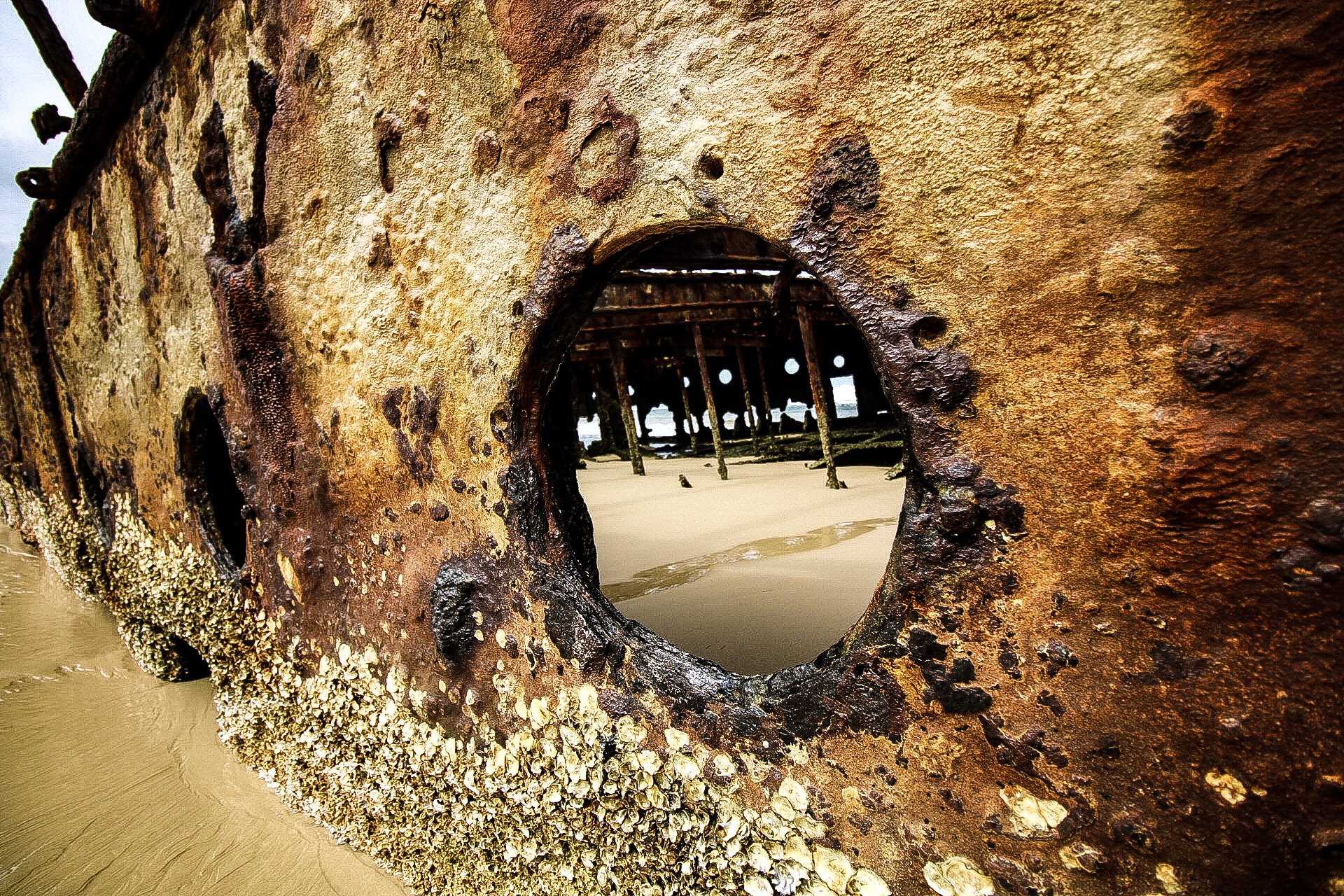 The SS Maheno Shipwreck Is Rusting Away On Fraser Island - Travel Tramp