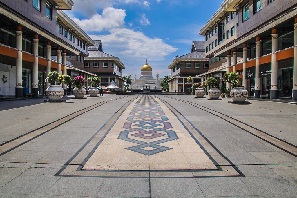 Photos From The Road - Exploring Bandar Seri Begawan - Travel Tramp