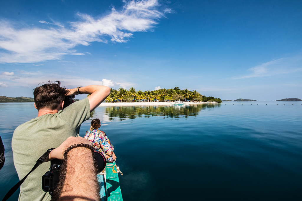 Pass Island: Coron's White Sand Paradise - Travel Tramp