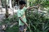 Pina Weaving, Making Clothes From Pineapples - Travel Tramp
